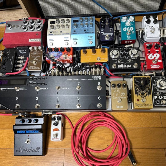 【エフェクターボード大公開】Mayさん | エフェクター専門情報サイト EFFECTOR COLLECTION BOX